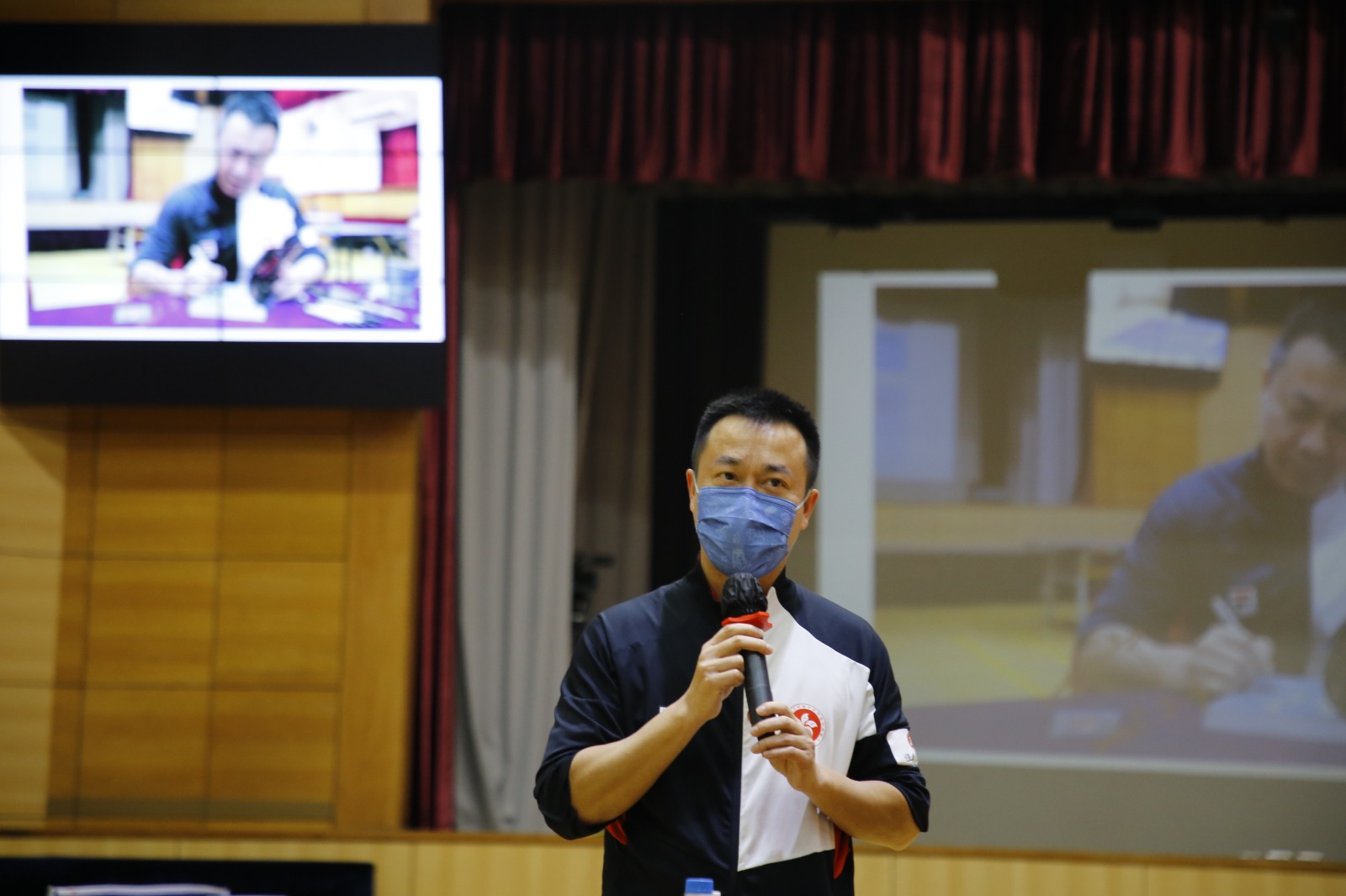 Mr. Li Ching, Head Coach of the Hong Kong Table Tennis Team visited ...