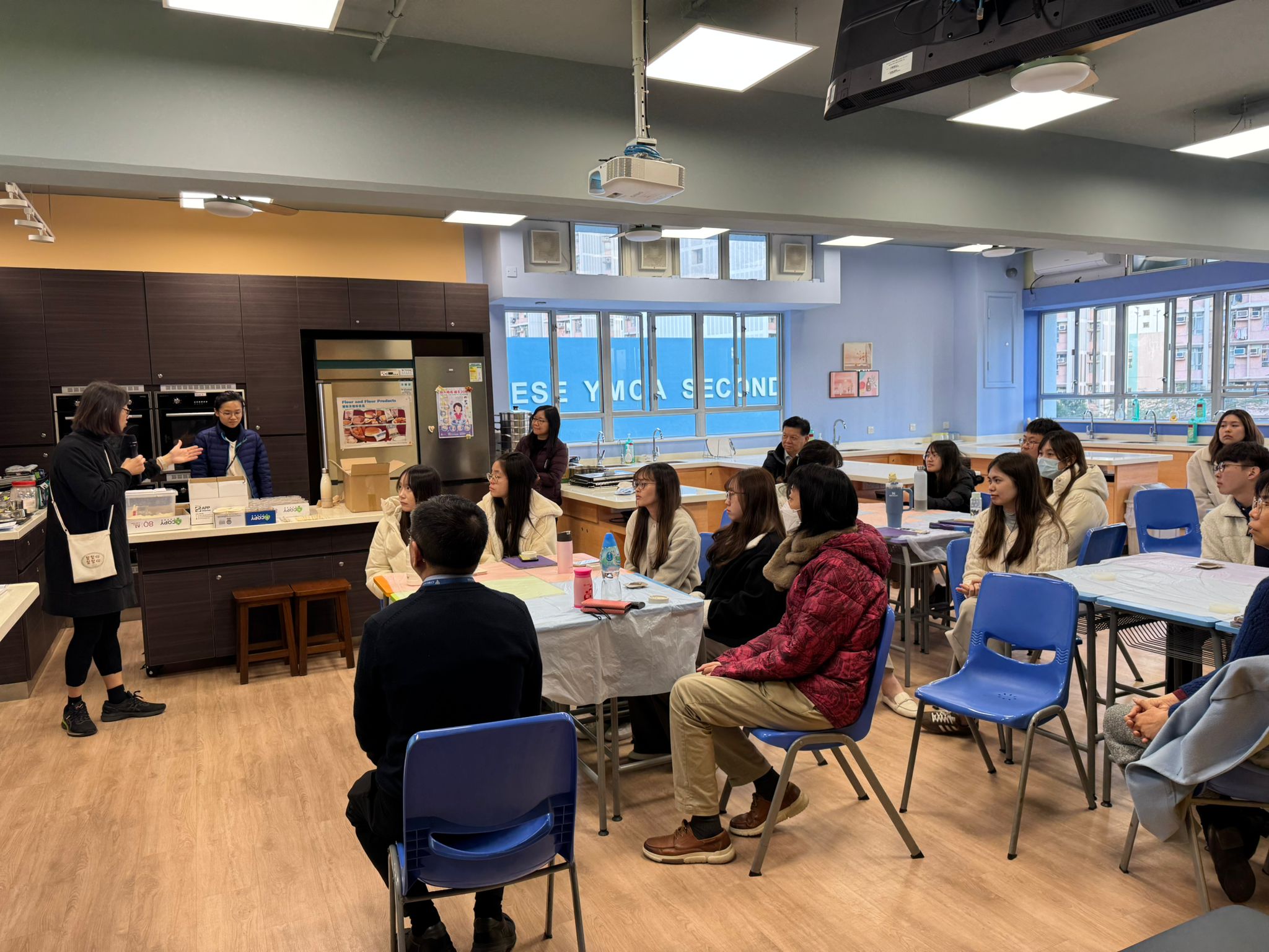 New Teacher Training Course: "Class Management Sharing, Walking with ...